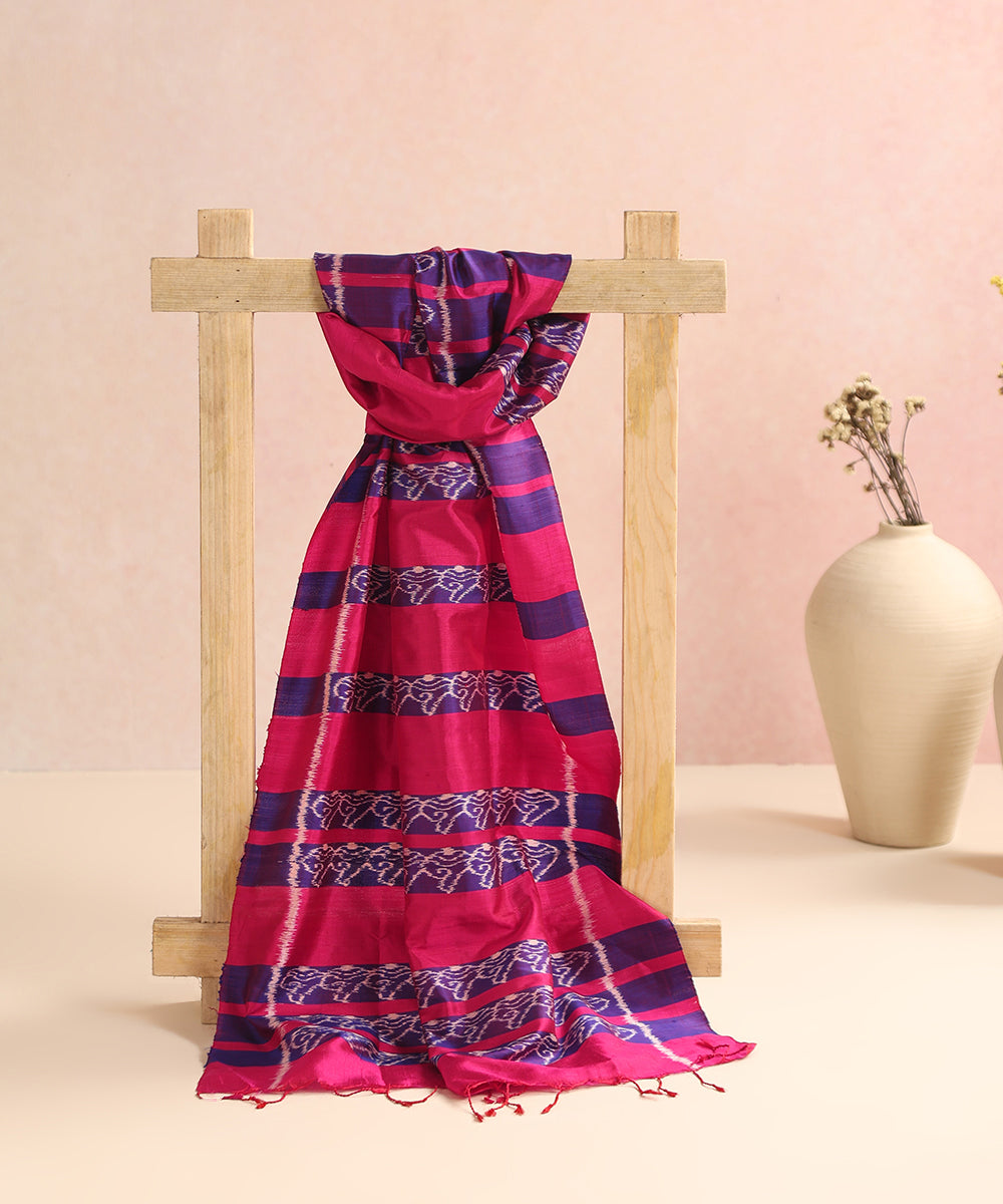 Rani Pink Handloom Cotton Shankh Motif Ikat Stole – WeaverStory