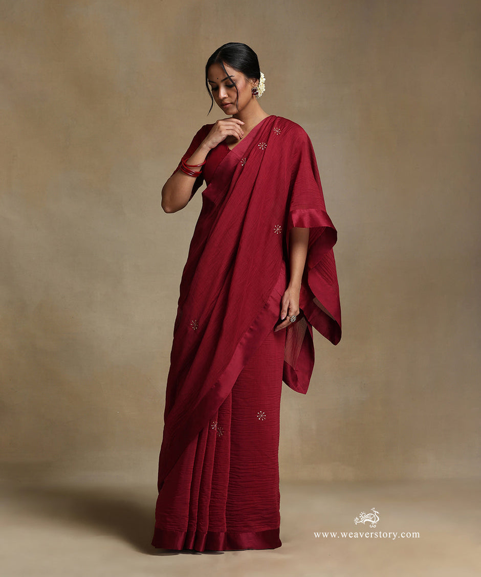 Ethereal Elegance: Lightweight and Luminous Chanderi Sarees – WeaverStory