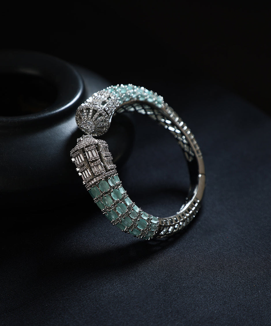 Artisanal Heirlooms: Heritage Handcrafted Bangles – WeaverStory