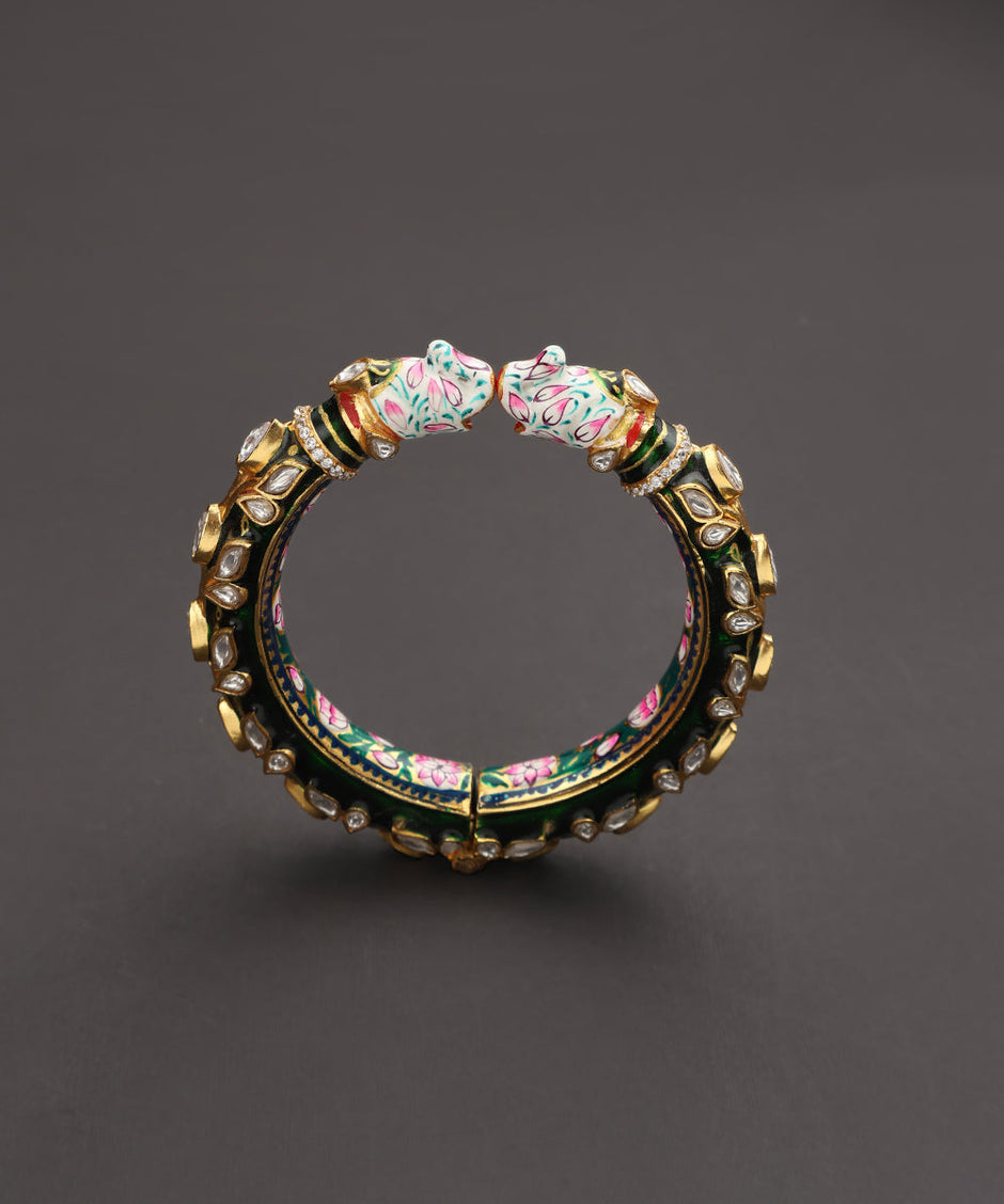 Artisanal Heirlooms: Heritage Handcrafted Bangles – WeaverStory