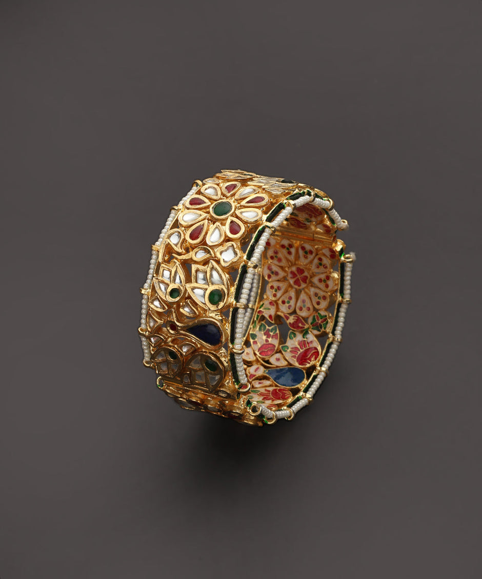 Artisanal Heirlooms: Heritage Handcrafted Bangles – WeaverStory