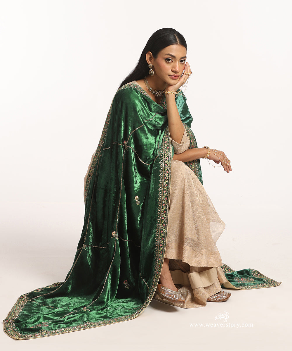 Emerald Green Hand-Embroidered Velvet Doshala with Resham and Zardozi ...