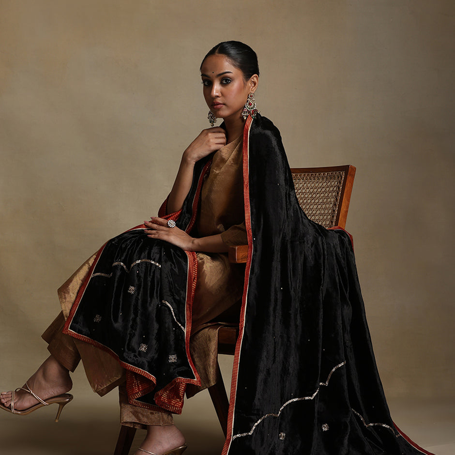 Chanderi Sarees: The A-Z of Different Chanderi Handlooms at WeaverStor ...